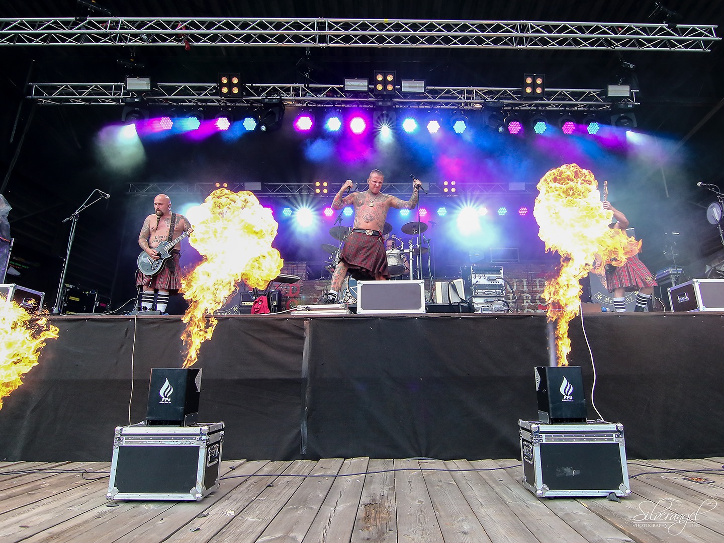 Motorcycle Jamboree: Die Limited Booze Boys! - Bikes, Music & More